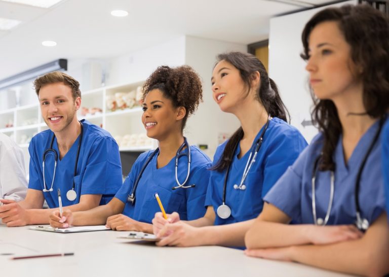 10 Tips for Becoming a Successful Nurse | ZULWeb