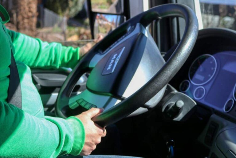 Tips for Avoiding DQ File Mistakes in Hiring Drivers | ZULWeb